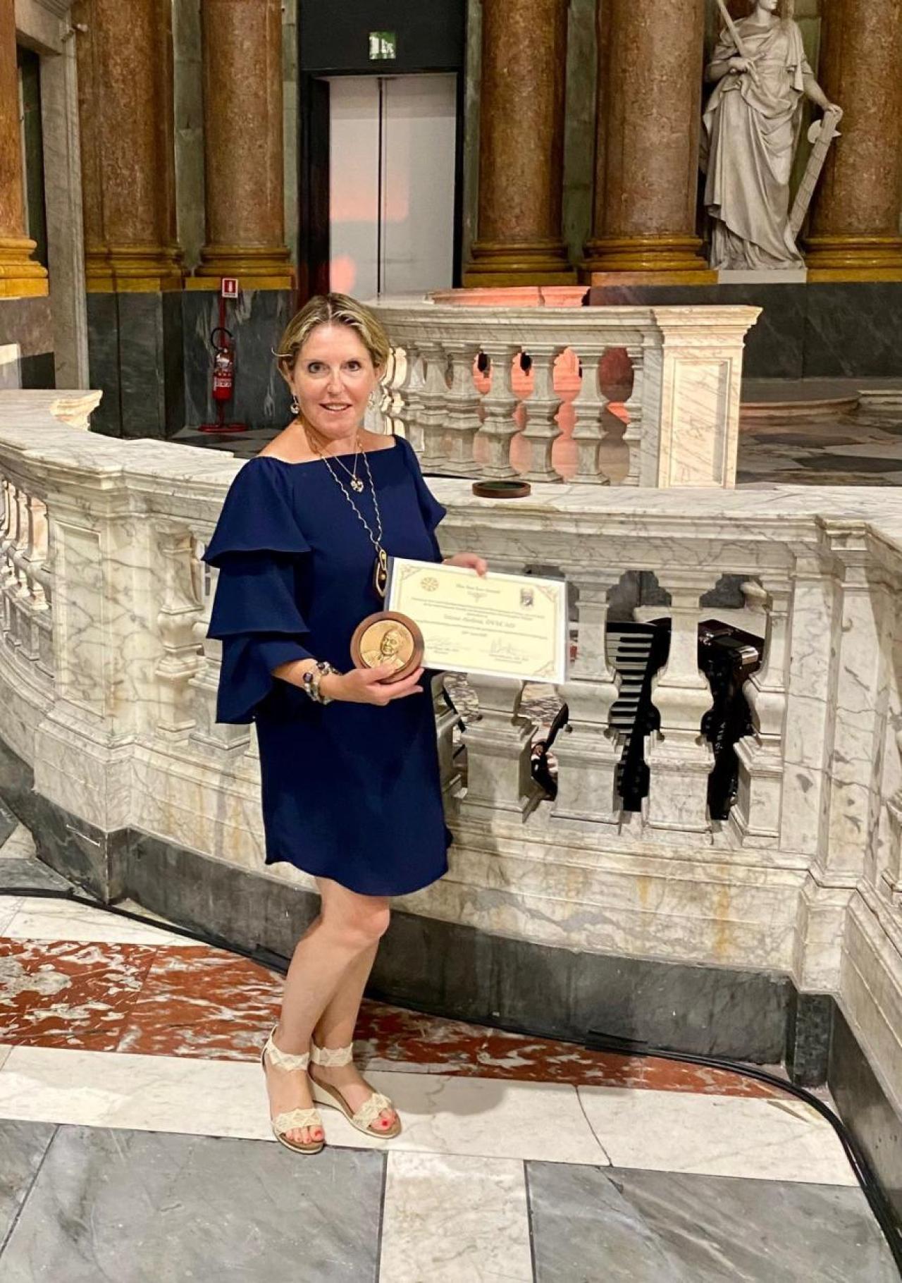 Dr. Yelena Akelina Receives 2023 ISEM Sun Lee Award | Columbia ...