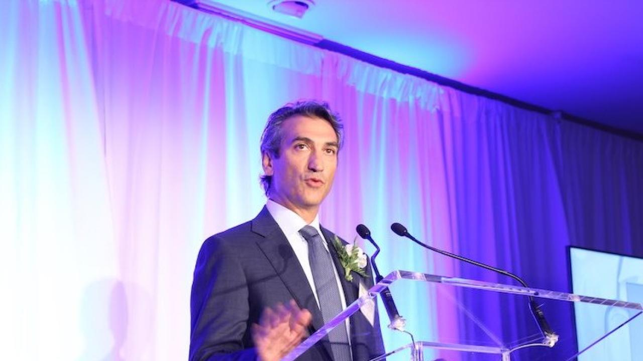 Dr. Christopher Ahmad Receives Doctors of Distinction's Cutting-Edge ...