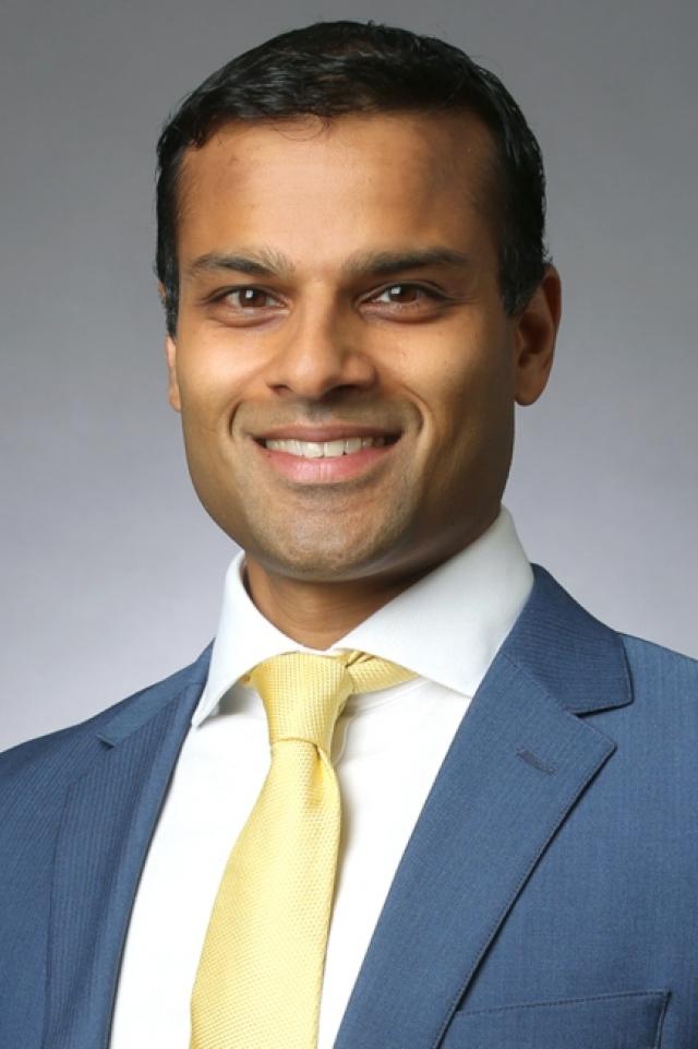 Roshan P. Shah, MD | Columbia Orthopedic Surgery